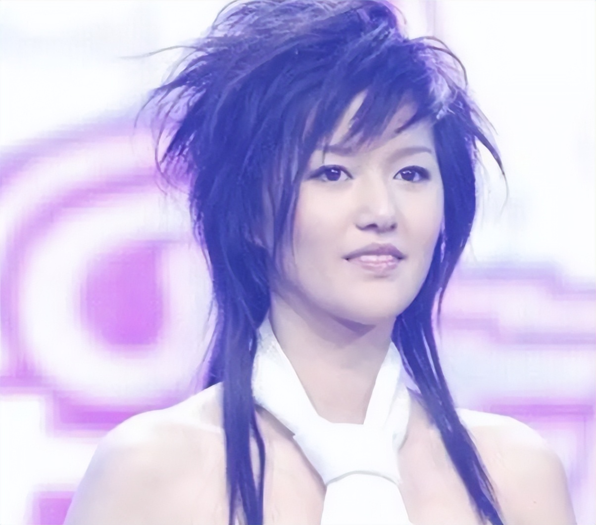 "Queen of National Rock Music" Tan Weiwei: After missing the Super Girl ...