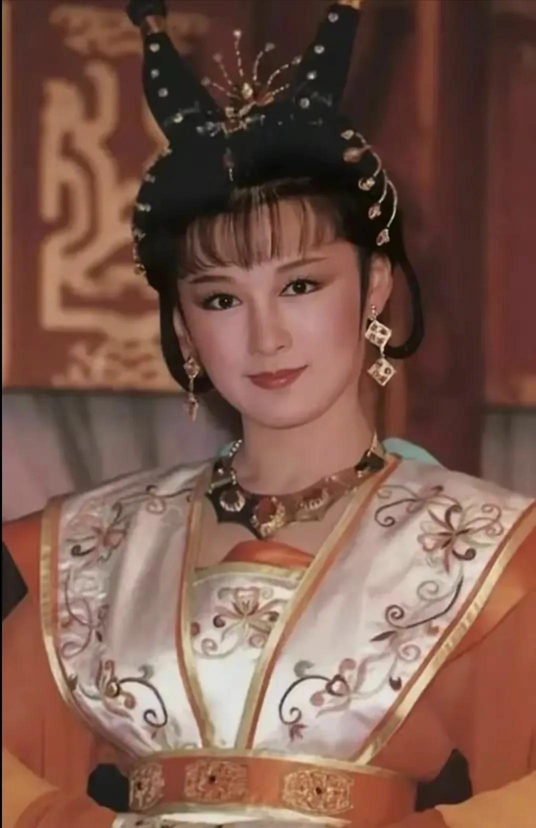 Frozen age goddess Pan Yingzi is not pretending to be tender - iNEWS