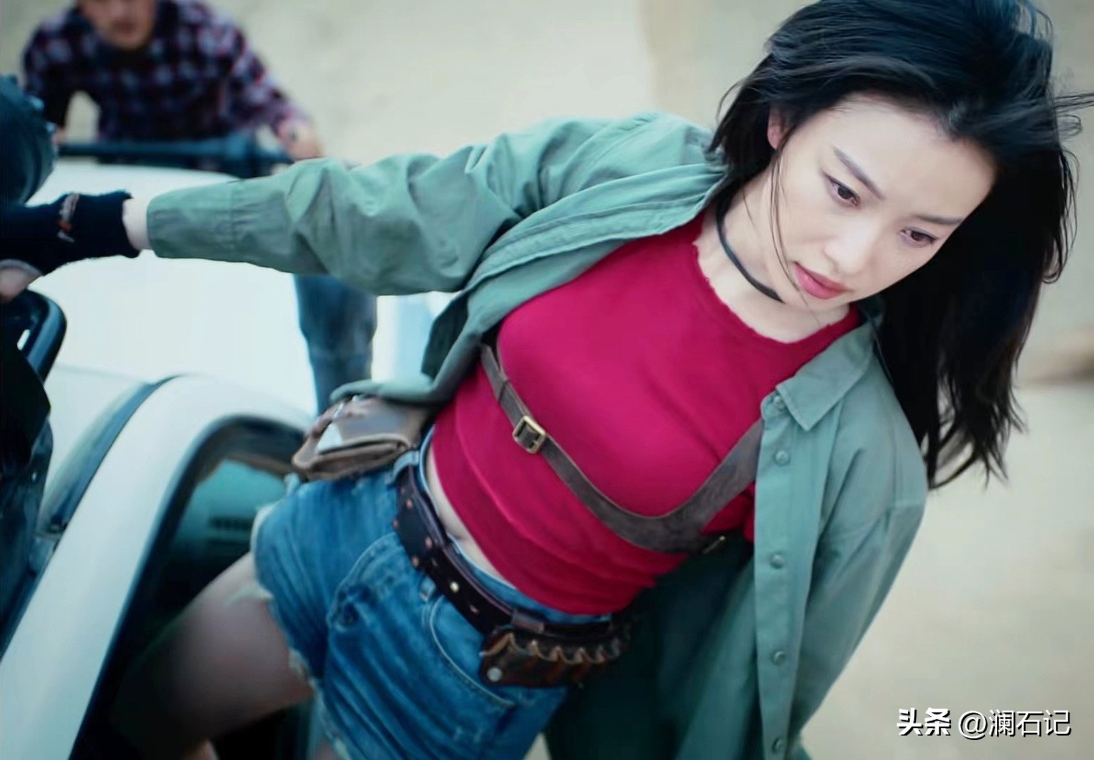 "Jade Gate to the West" allows us to fully appreciate Ni Ni's beautiful ...