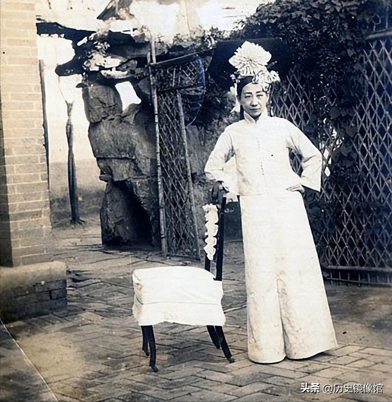 The real photo of the stepmother of Wanrong, the last empress of the ...