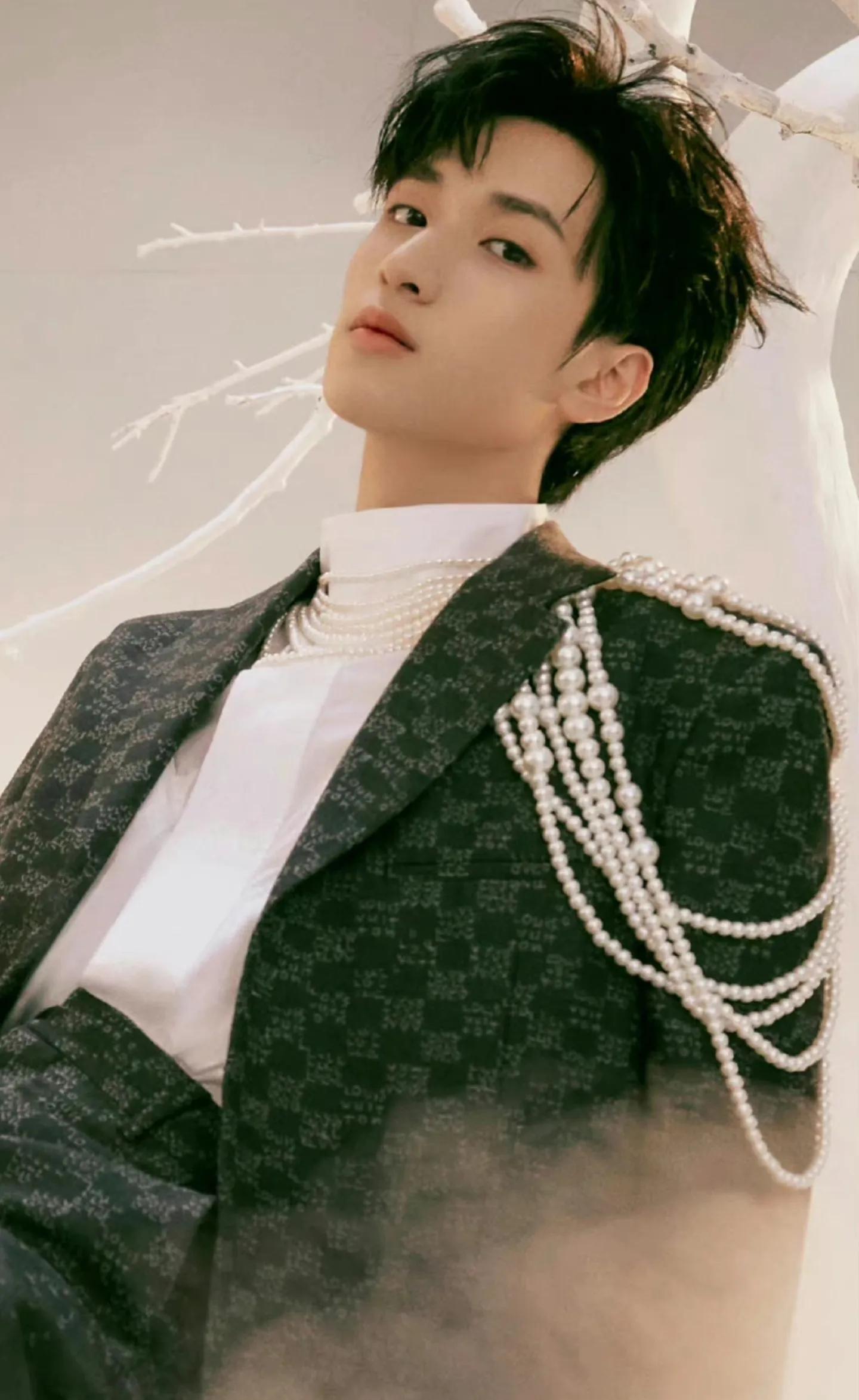 Yan Haoxiang took pictures - iNEWS