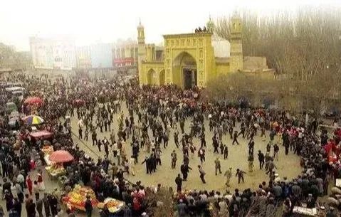 Passionate and jubilant Sama dance, dancing out of the sky and the ...