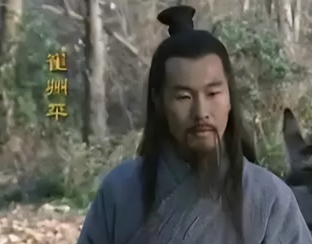 The biggest mistake in Liu Bei's life, he visited the thatched cottage ...