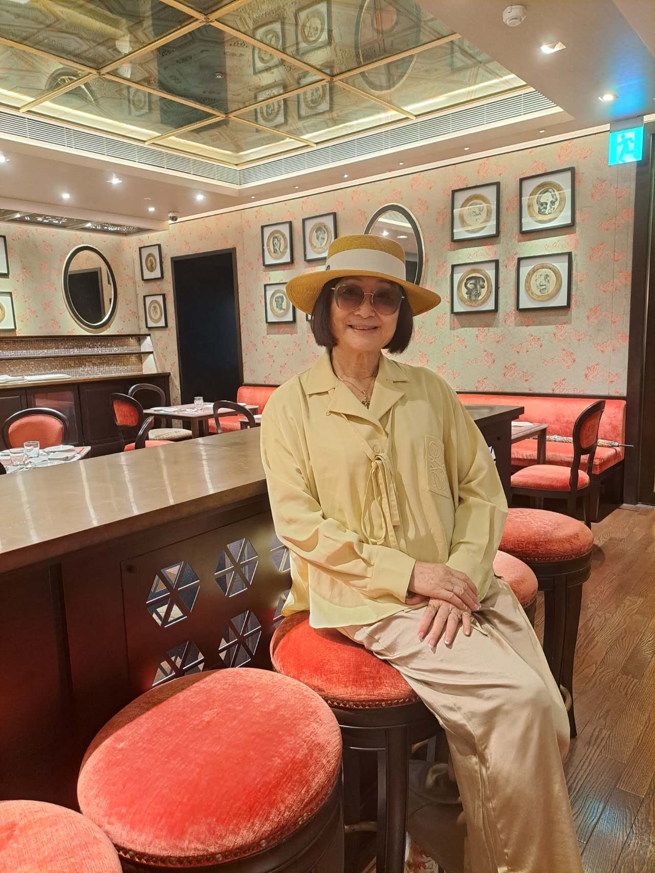 Taiwanese poet Gu Yue, known as the "Cross-Strait Cultural Messenger ...