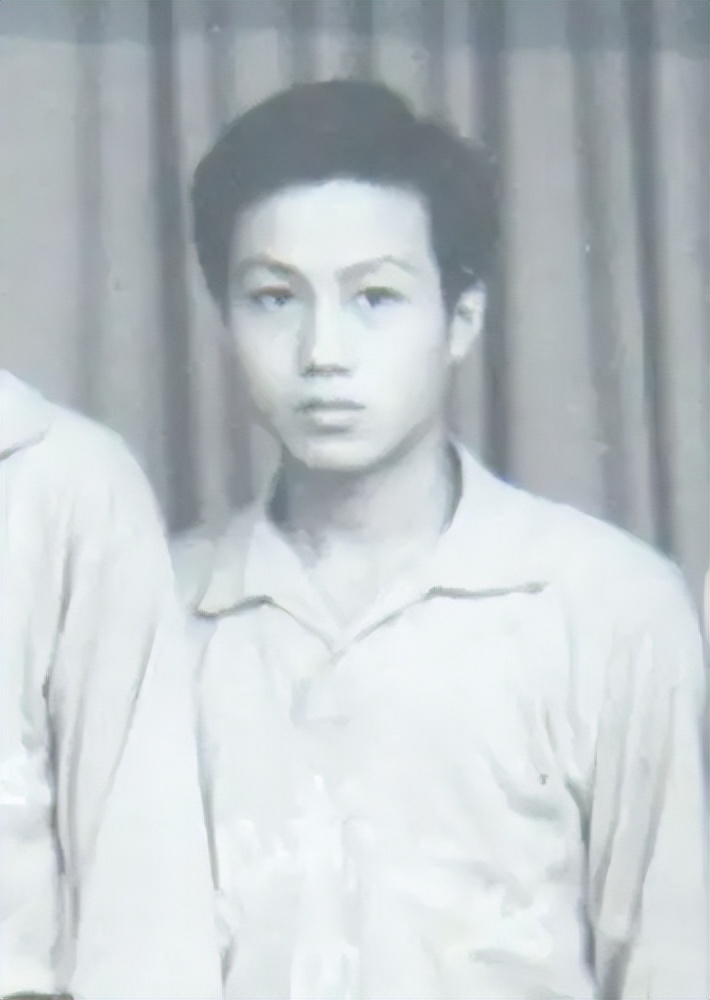 The 13th anniversary of the death of CCTV celebrity Luo Jing, his ...