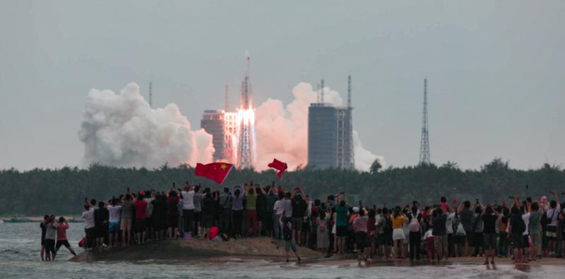 A group of young people chasing rockets - iMedia