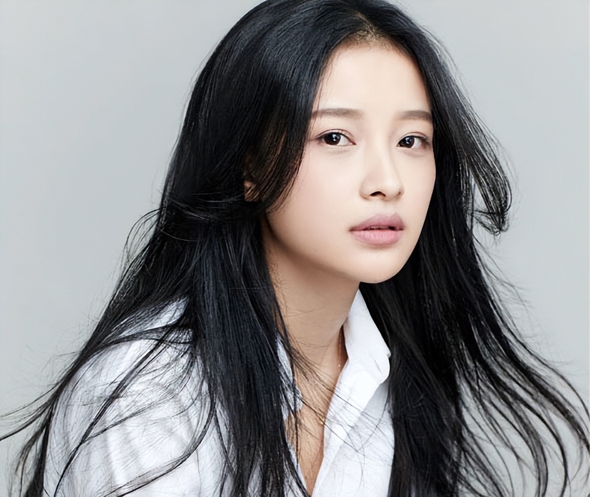 Bao Beier saved Bao Wenjing's life in his previous life? Leading people to surround Zhao Yihuan ...