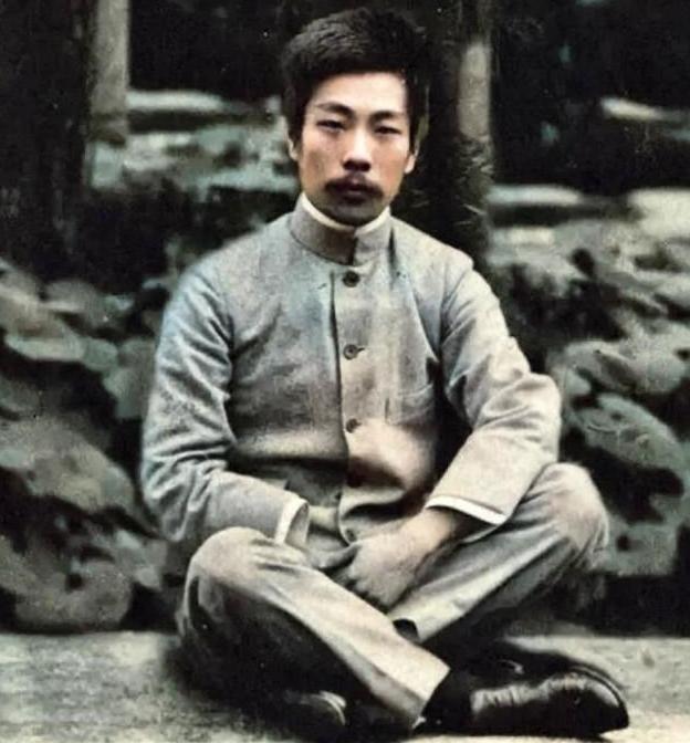 In 1936, the cause of Lu Xun's death at the age of 55 was doubtful. 48 ...