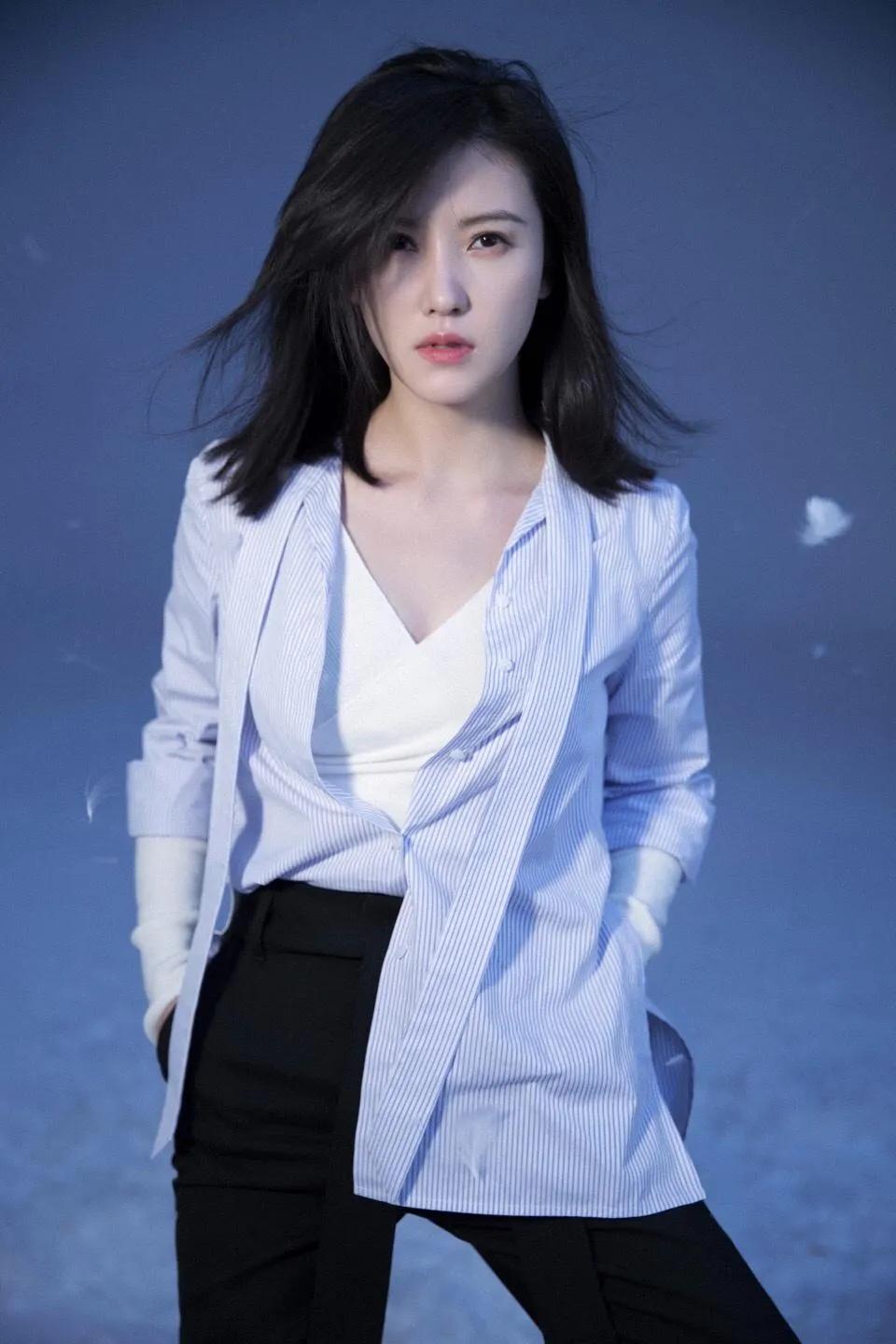 Yang Zishan is so beautiful - iNEWS