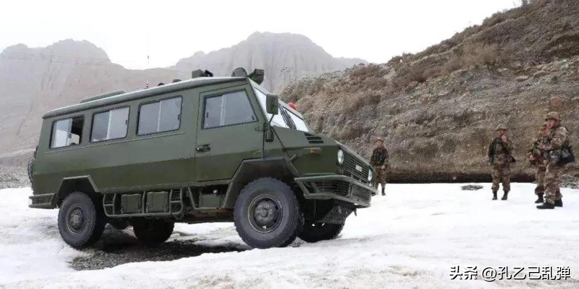 Imported light 4x4 off-road vehicles equipped by the People's ...