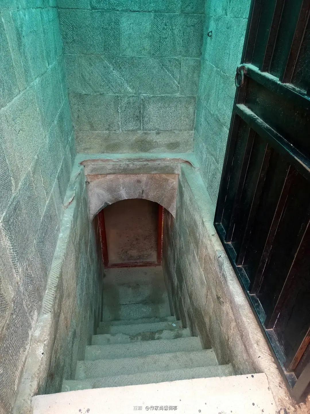 Yantai East Fortress: It is an old fortress in the late Qing Dynasty ...