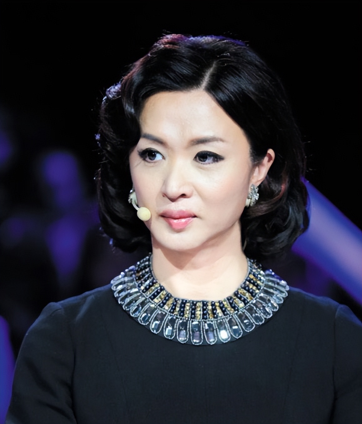 Abandon false appearances and pursue truth: Jin Xing calls on female ...