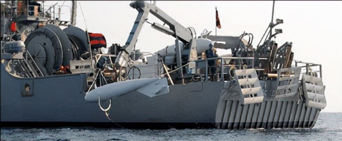 American Equipment Journal - Avenger-class minesweepers - iNEWS