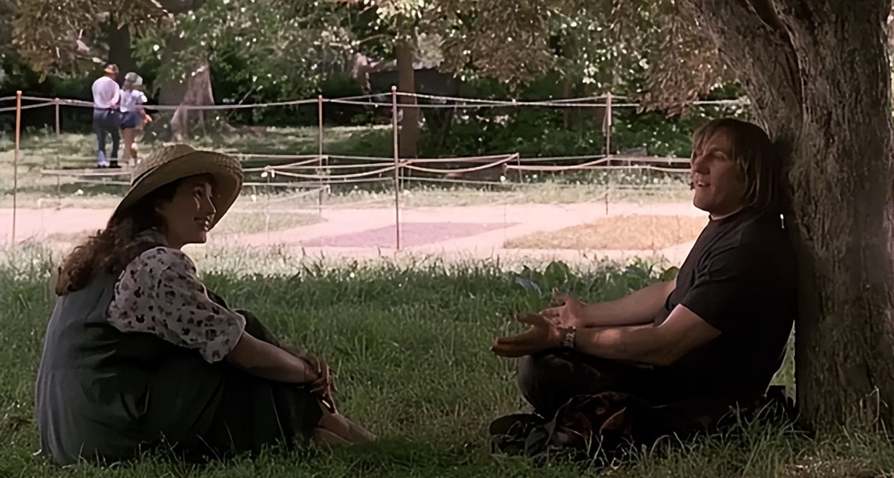 In the movie "Green Card", does it explore the meaning of cultural ...