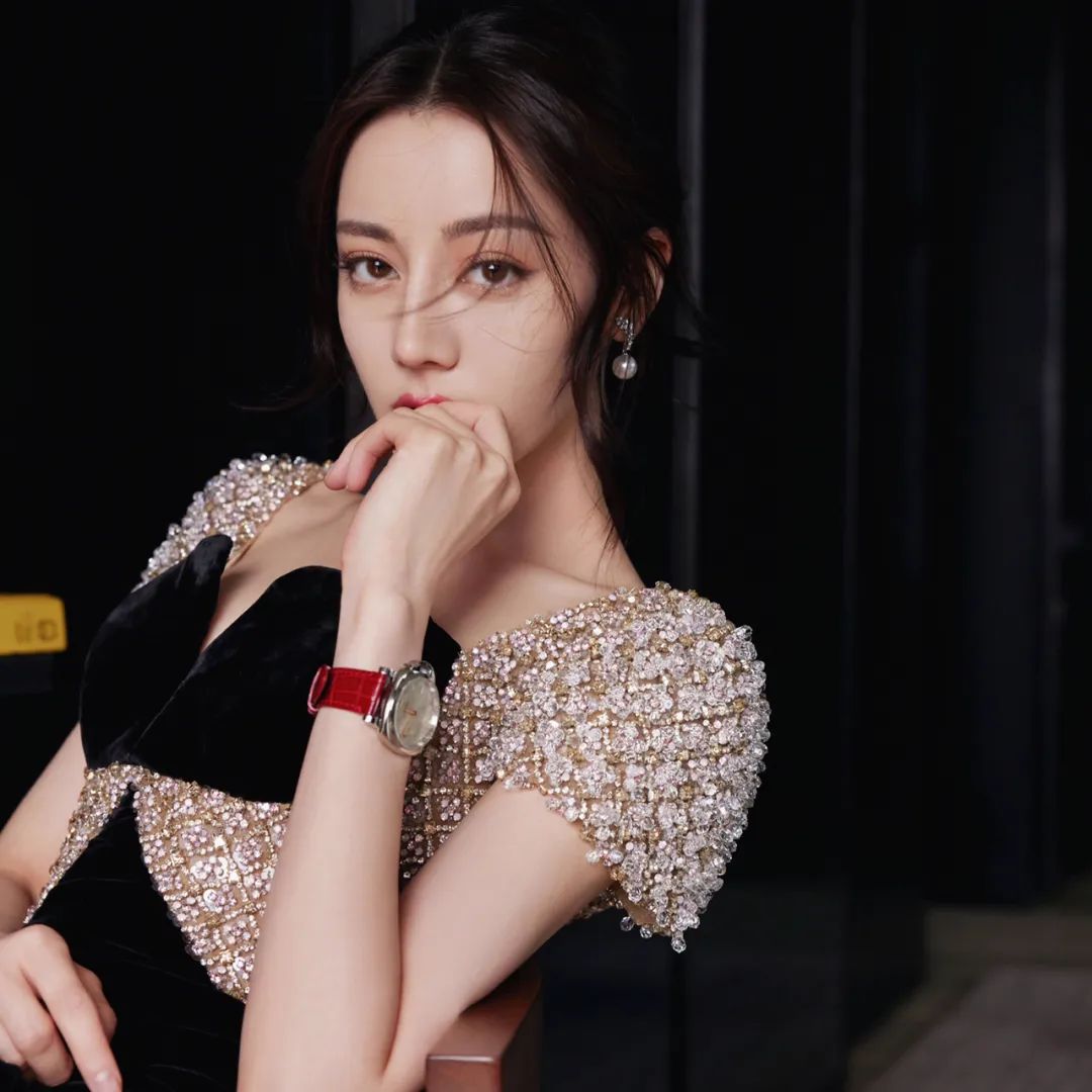 Little gossip, Zhao Liying, Dilireba, Bailu Chen Douling - iNEWS