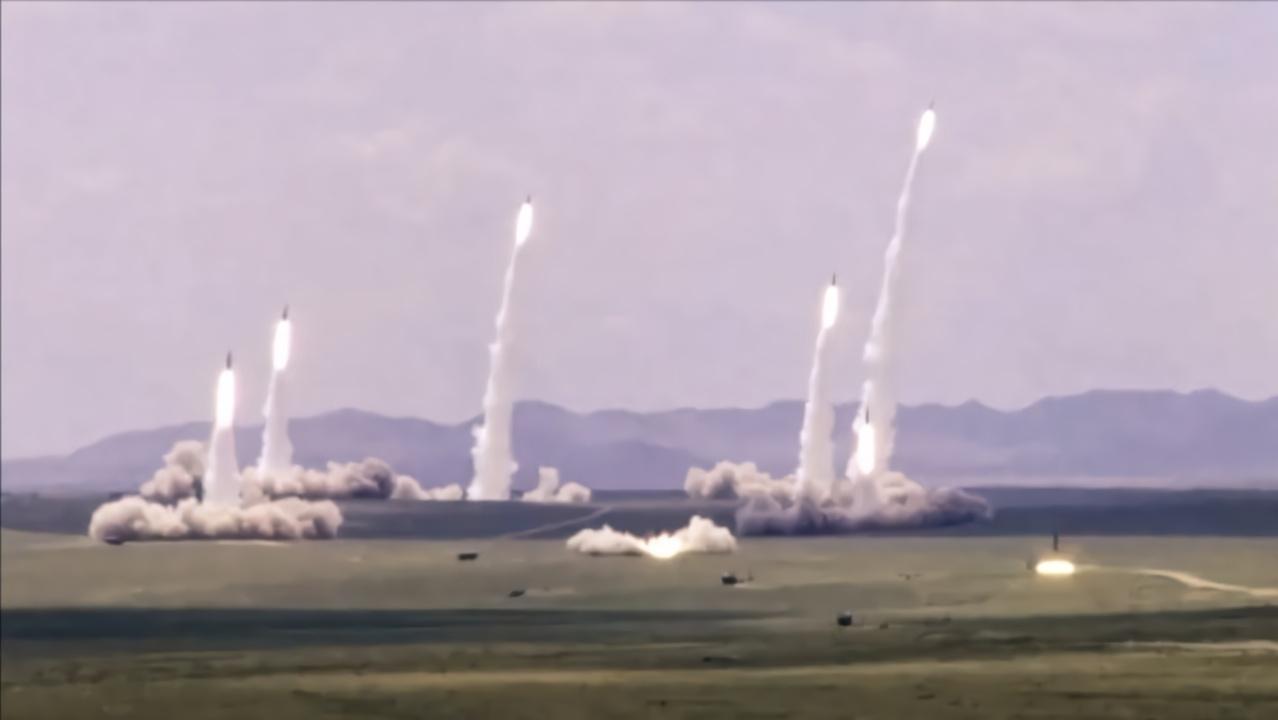 20 Dongfeng missiles were tested, and the West fell into silence. Let's ...