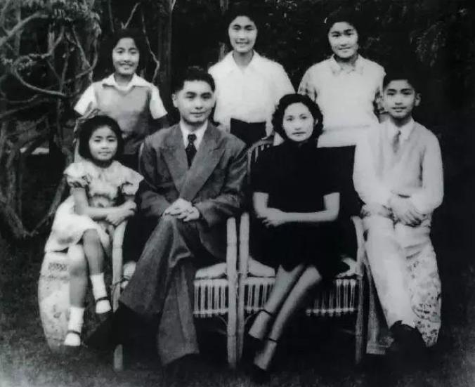 "Red Capitalist" Rong Yiren: Died in Beijing at the age of 89 and has 5 ...