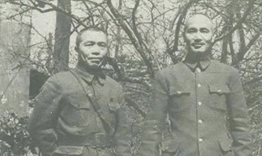 Li Zongren invited the spy to indulge: Chiang Kai-shek asked you to ...