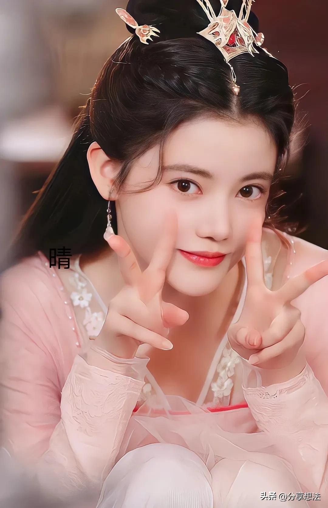 Lu Xiaoyu Sun Zhenni star wallpaper! - iNEWS