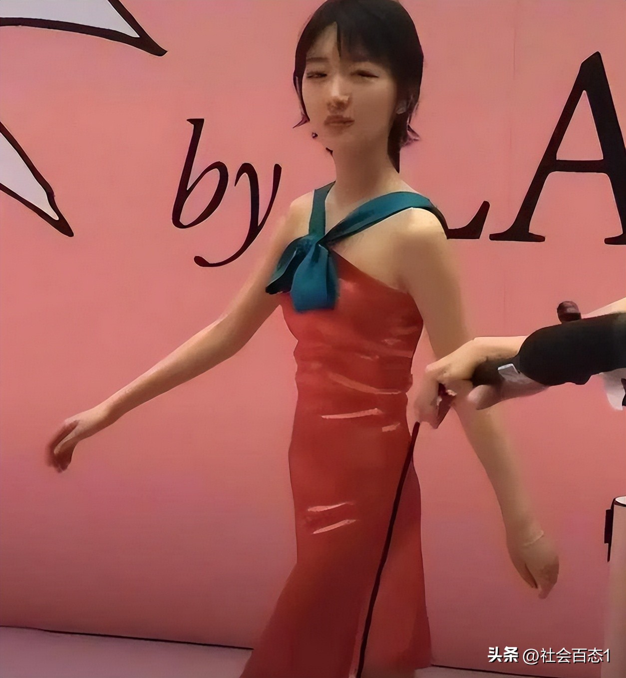 40-year-old Jia Ling loses 50 catties, wakes up many people: the ...