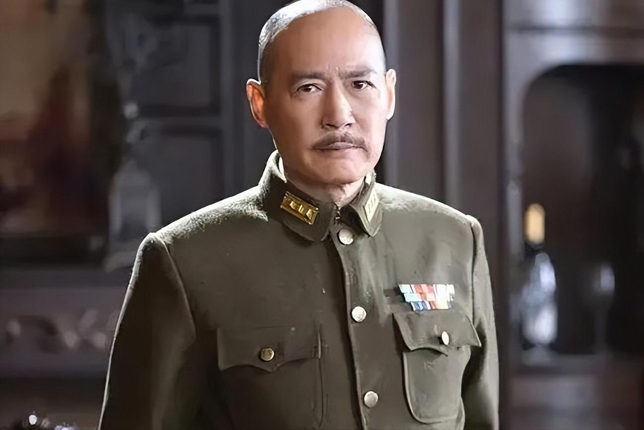 Of the three major forces of the Southwest Warlords, Long Yun's Yunnan Army has the least ...