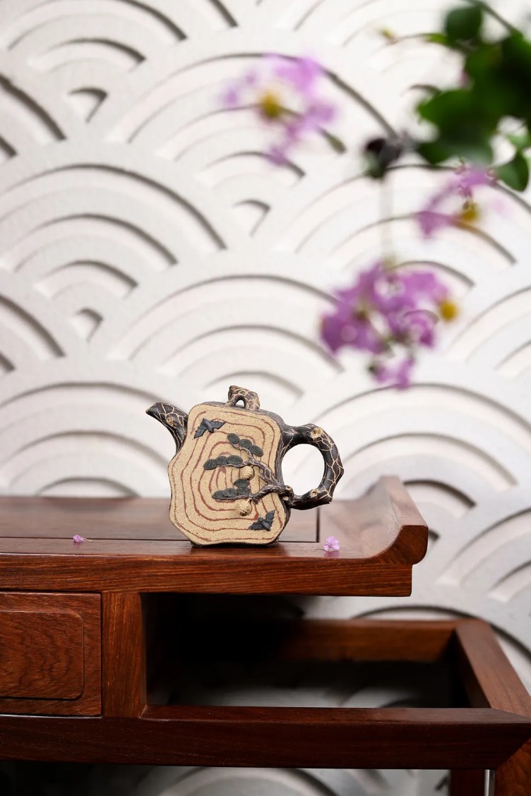 Inheriting Jiang Rong's flower utensils and giving the ancient pine a ...