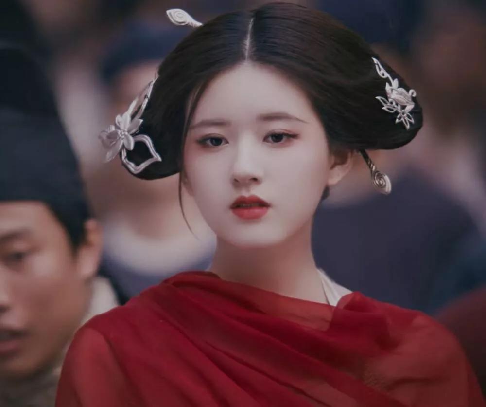 After "An Jia", another new work on June 6 was launched, starring Zhao Lusi, Jiang Shan and Xi ...