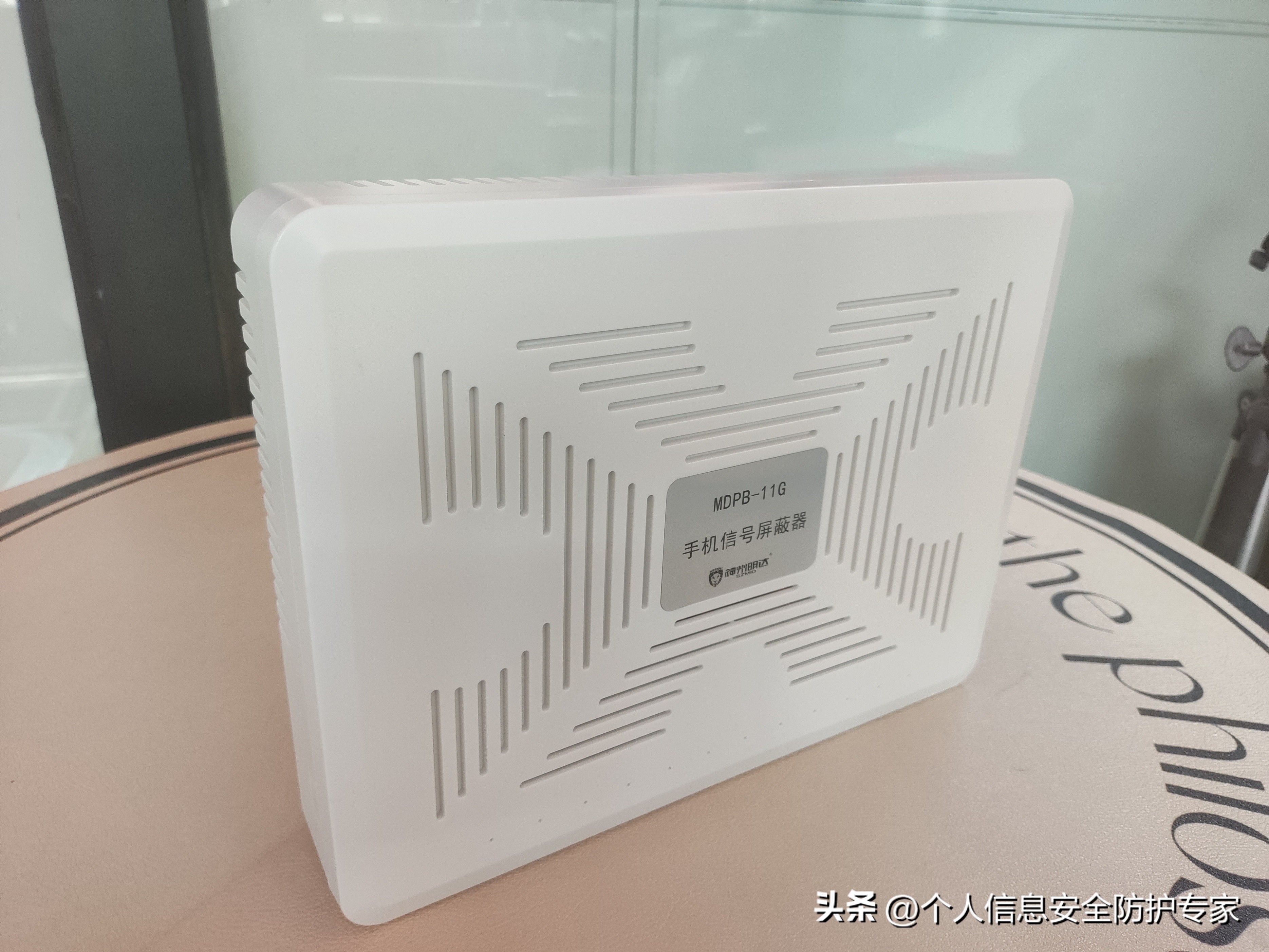 What is the actual working method of the full-band mobile phone signal ...