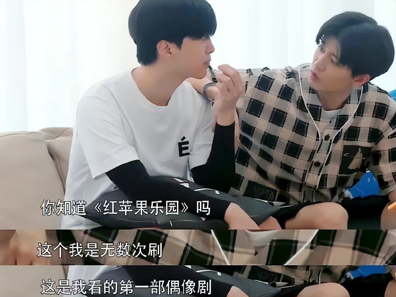 Interesting gossip about Ren Jialun, Reba, Zhang Binbin and other stars ...