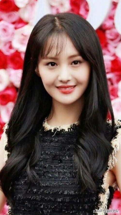 In two years, Zheng Shuang was completely "crazy"! Her story is far ...