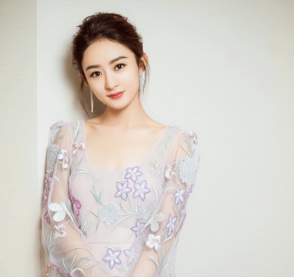 The same stye, Qi Wei was laughed at?When I saw her taking pictures ...