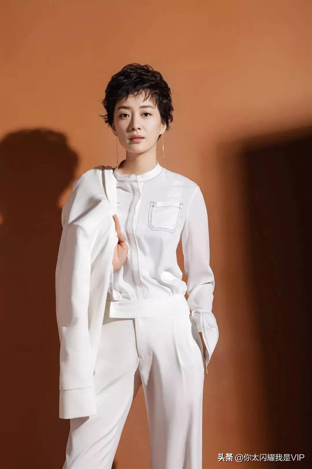 Xu Fanxi: A casual and chic Northeast girl who conquered the audience ...