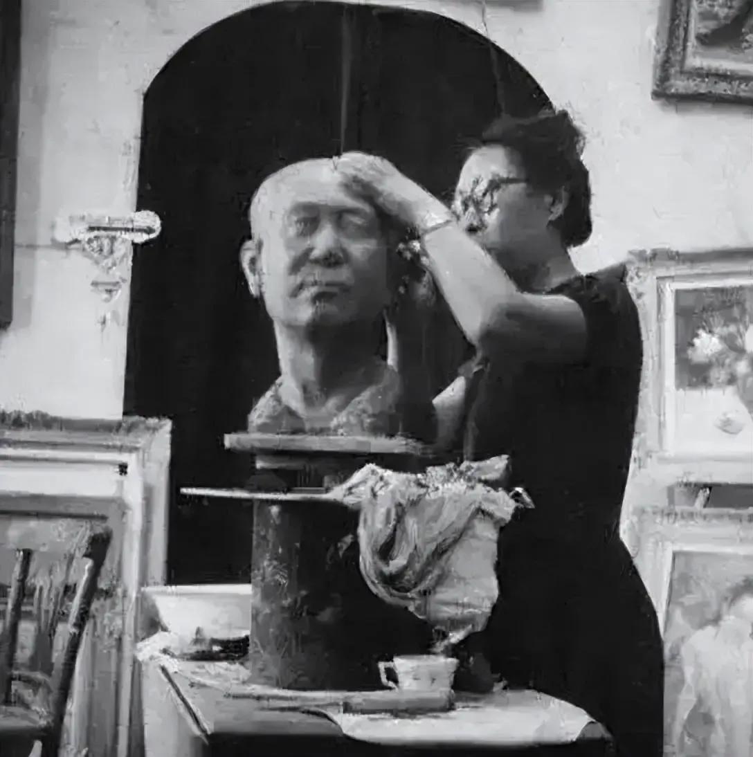 From a prostitute to a concubine, to a generation of painting souls ...