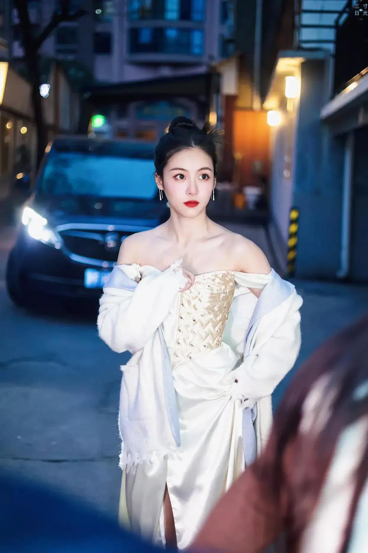 Sun Rui's beautiful photo album - iNEWS