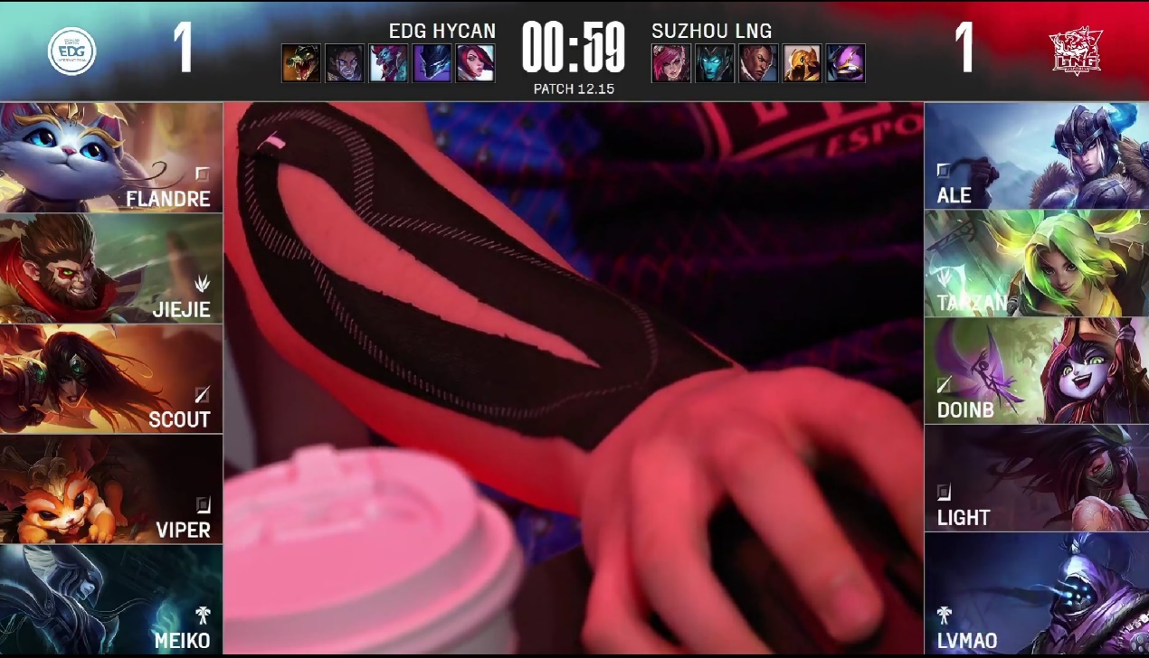 Doinb single-kill, EDG cat reversed!Brother Sheng Gun directly penetrated Ale, and the data ...