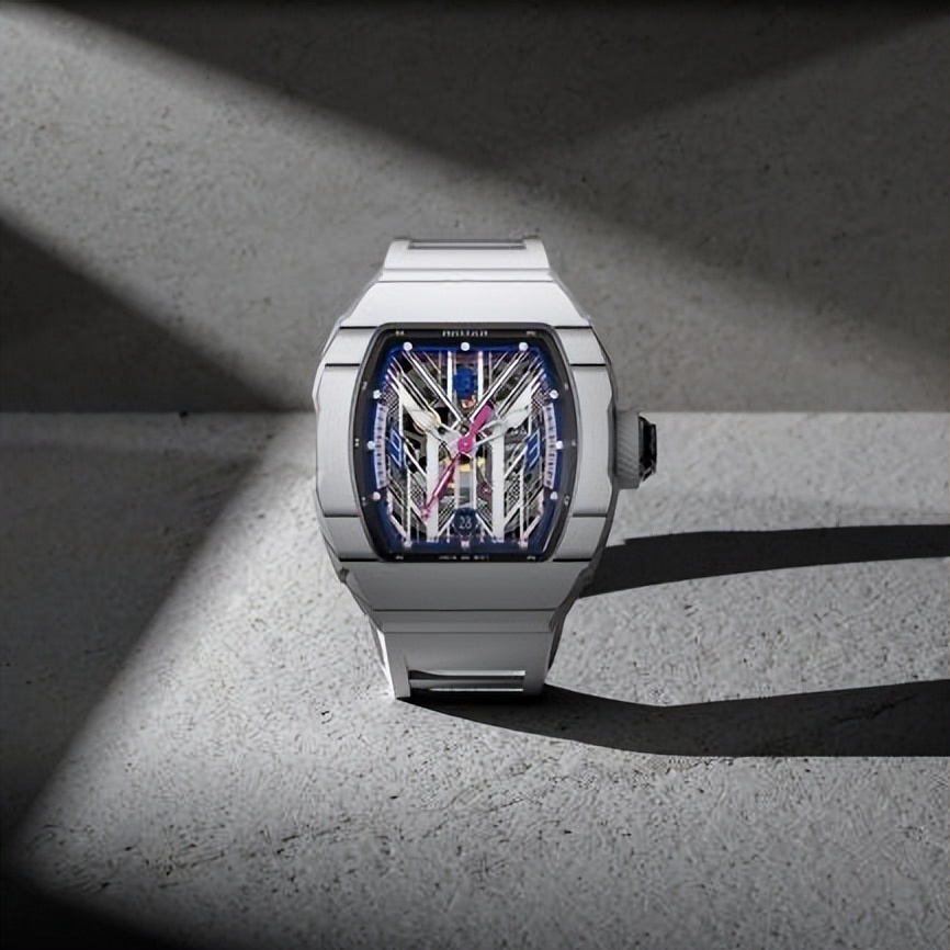 Inlaid Rolex iPhone 14 Pro is limited to 3 units worldwide, it is ...