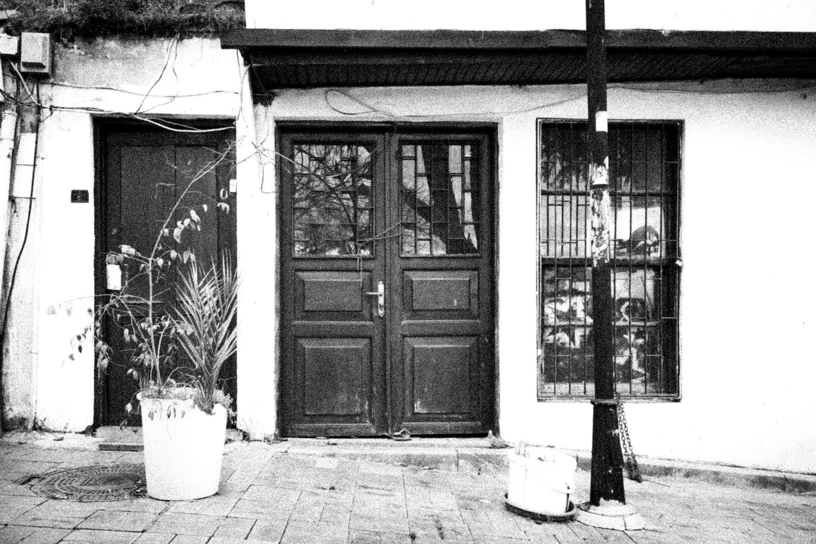 The Origin of the Image: Niyepos and the World's First Photograph - iMedia