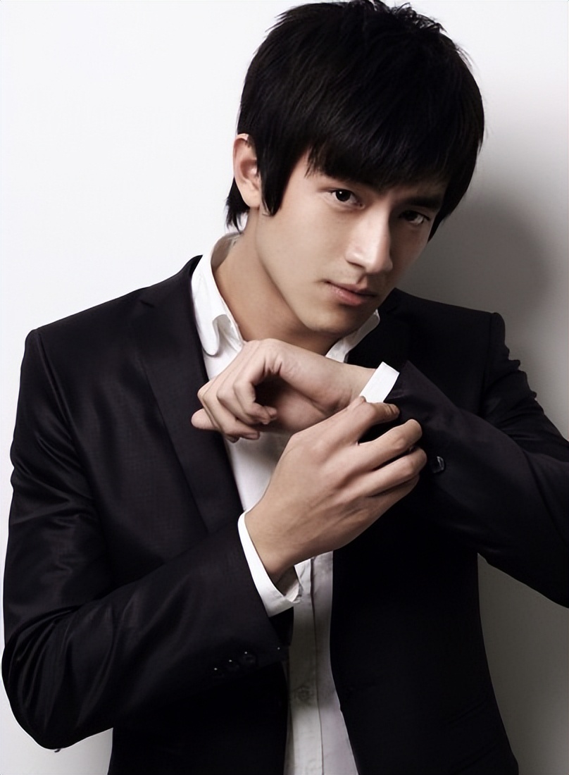 "Painting style" changes suddenly, talk about Dou Xiao's expressionless ...