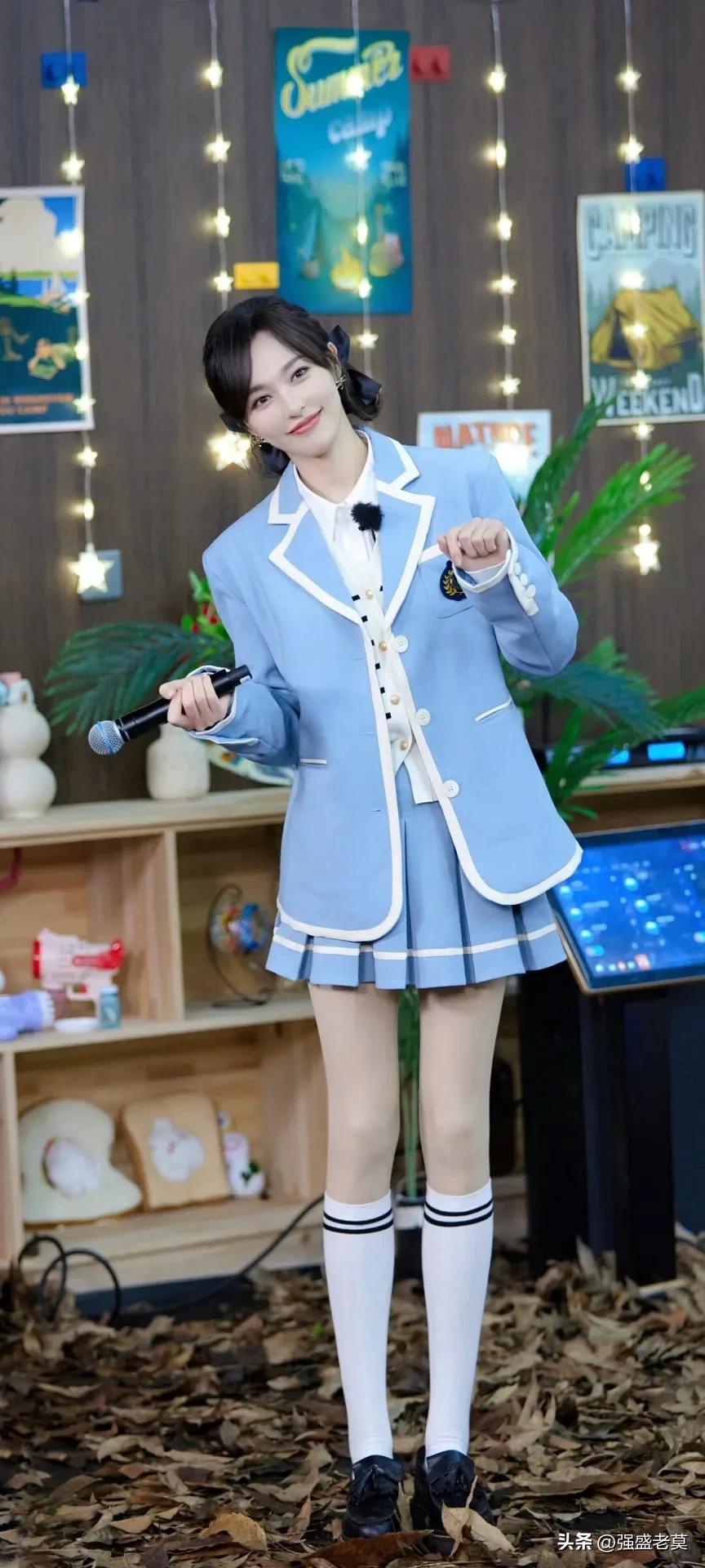 Tang Yan stunning photo - iNEWS