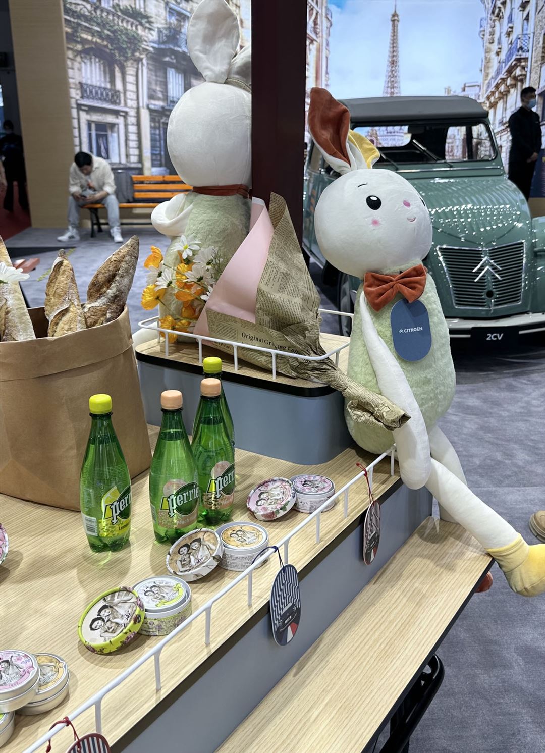 Punching in the comfortable French booth, Dongfeng Citroen recalls the ...