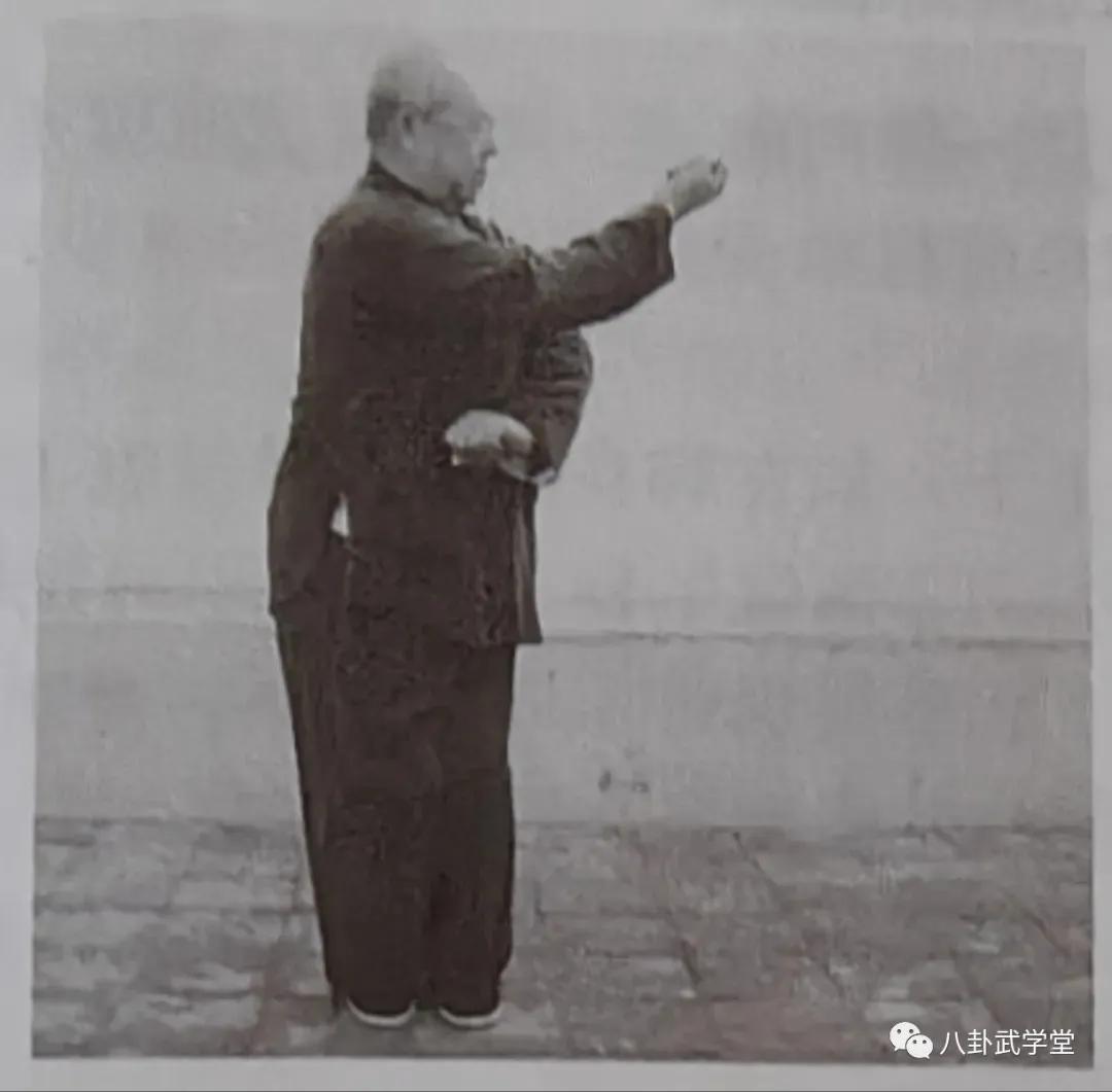 Introduce in detail what is "Wuji", the two forms, the four images, and ...