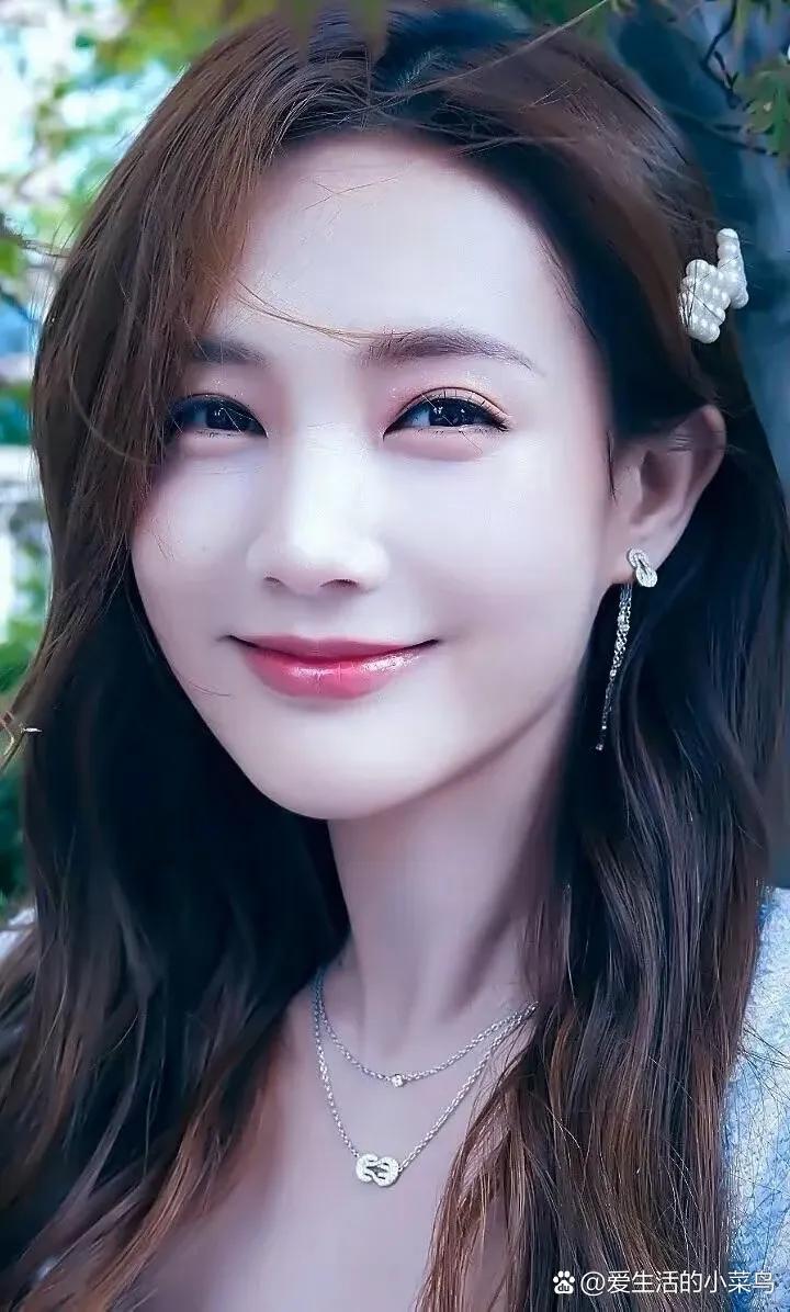 Li Yitong's amazing photo photos - iNEWS