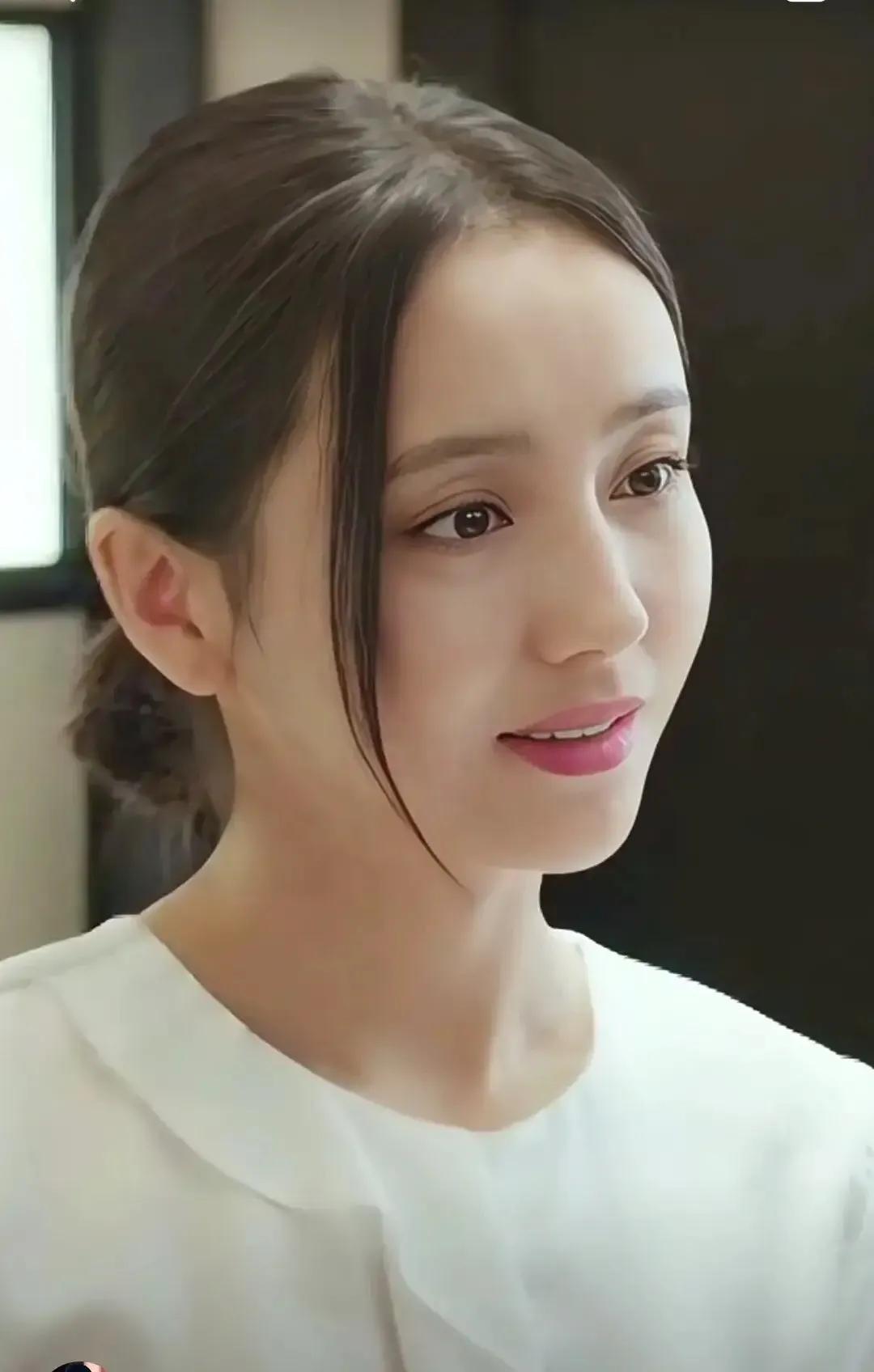 Stunning beauty in the world~ Yaya! - iMedia