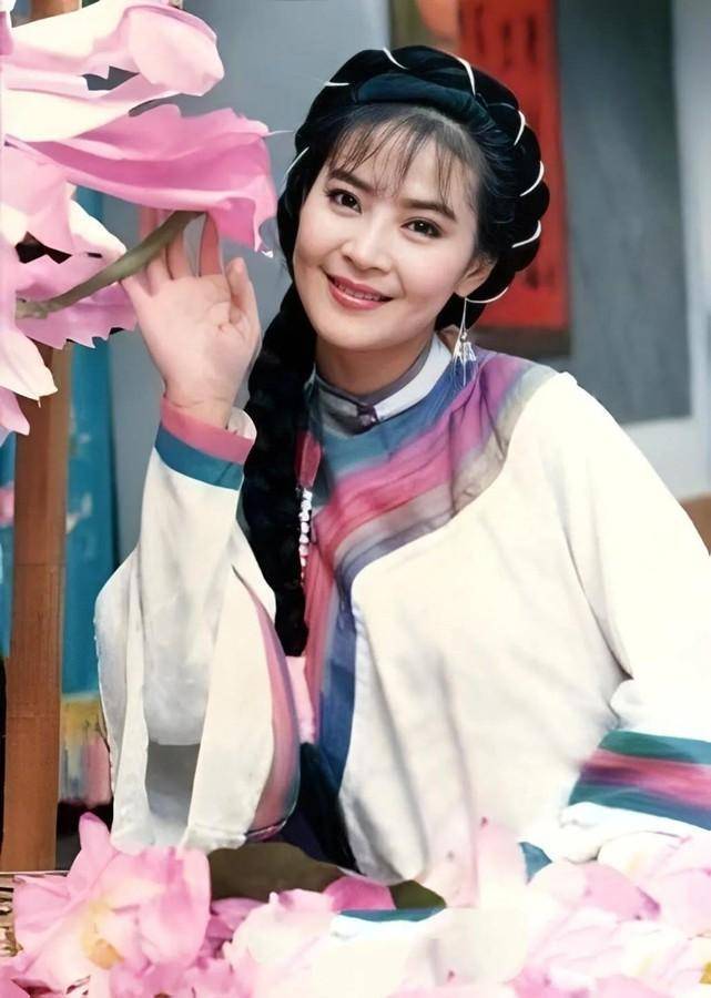 Yu Xiaofan: From being "the most beautiful Junjun" to being cheated of 8 million yuan, why is ...