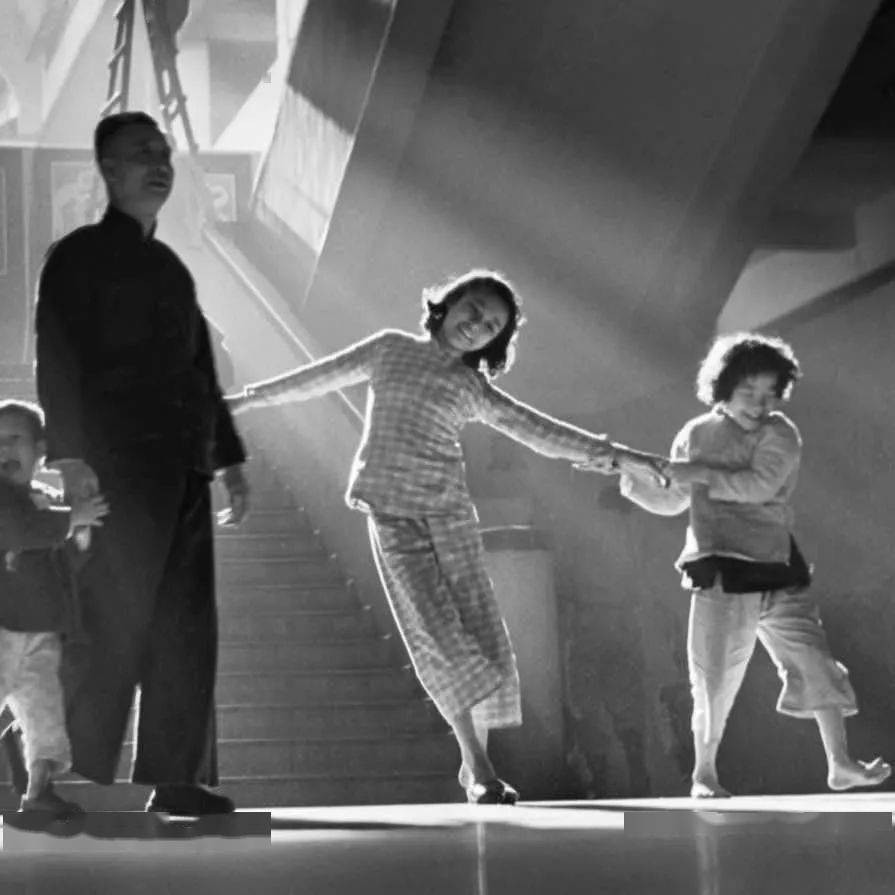 Appreciation of the works of He Fan, a famous Chinese photographer - iNEWS