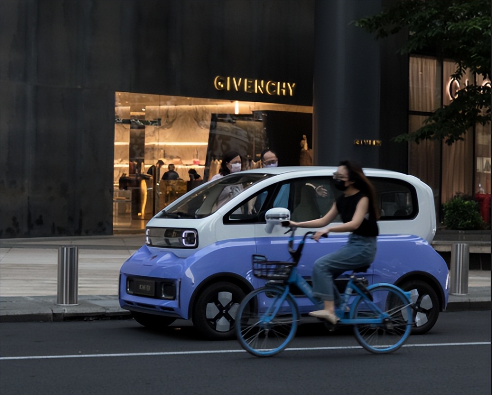 Is the 2023 KiWi EV any good? Many aspects are "car ceilings" - iMedia