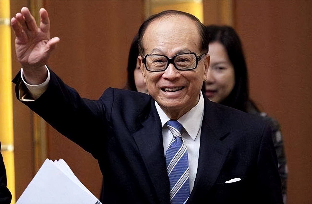 After the sale of the luxury residential project in Hong Kong, Li Ka ...