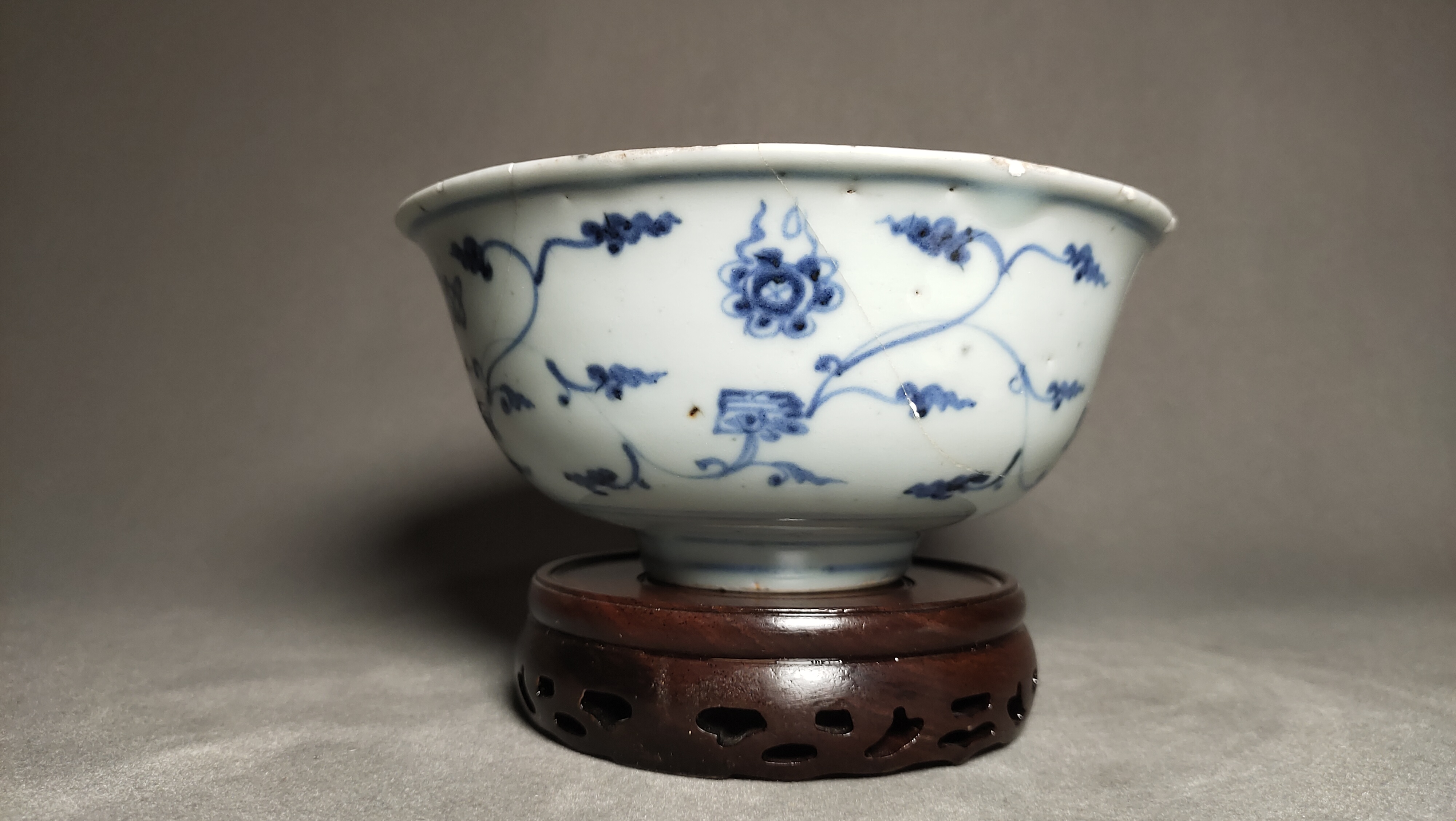 Ming Dynasty porcelain explanation, remember these characteristics ...