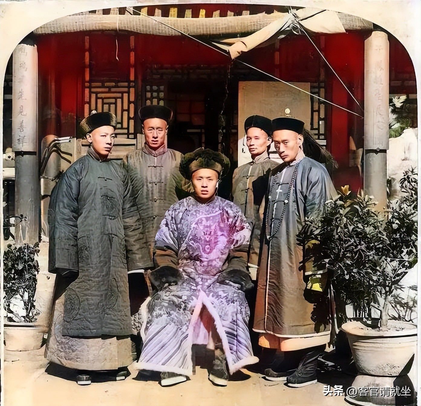 Several men behind Cixi - iMedia