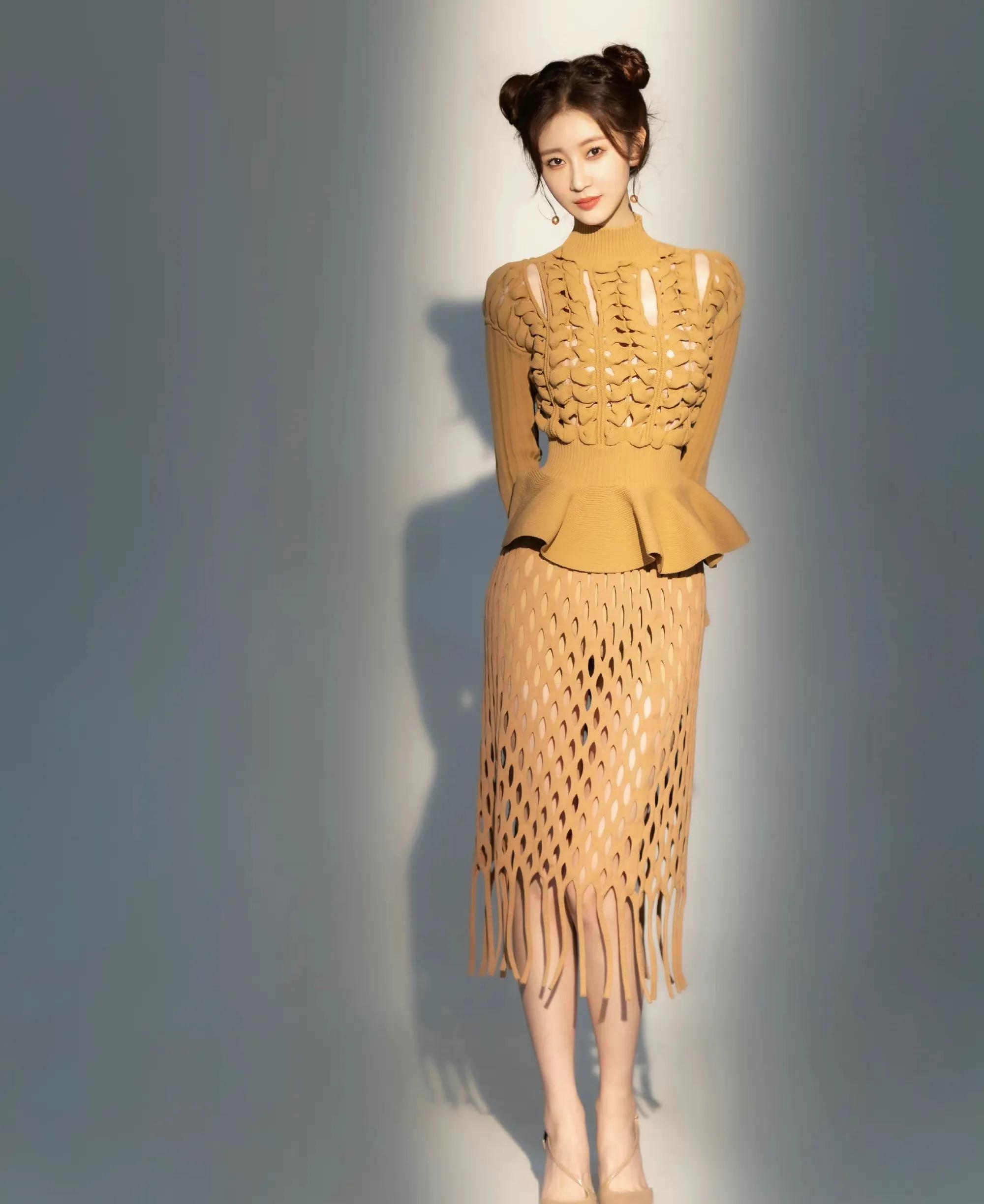 Beautiful actress Chu Yue - iNEWS